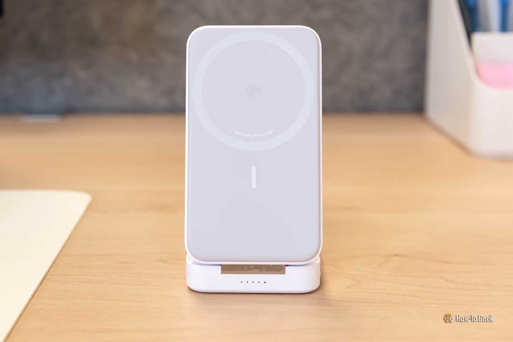 Anker MagGo Power Bank (6.6K) Review: A Bulky, Yet Functional, Qi2 ...