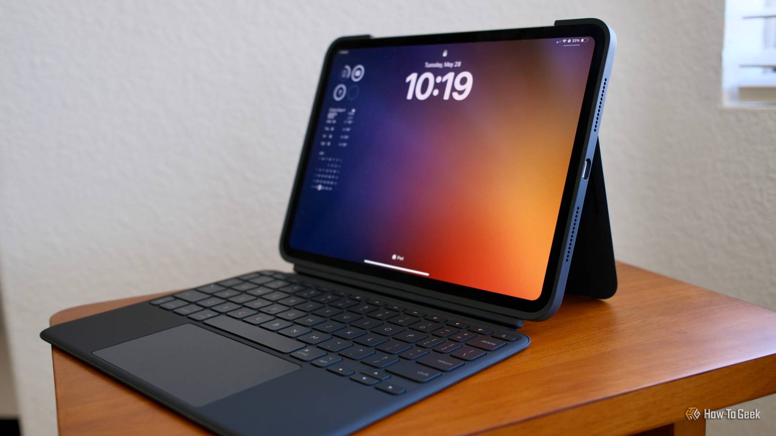 Logitech Combo Touch Review: A Suitable Alternative to Apple’s iPad Keyboard