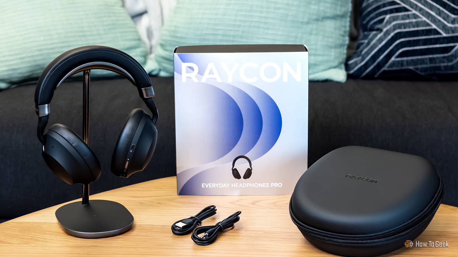 Raycon Everyday Headphones Pro Review: Good Battery Life, Not Much Else