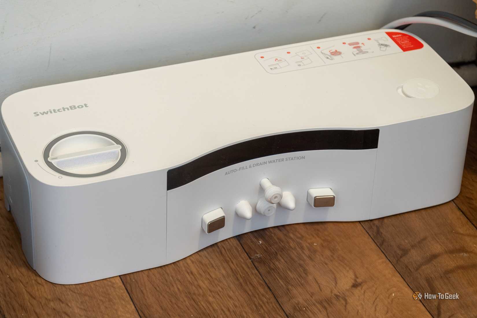 Switchbot S10 Review: This Robot Vacuum Empties and Refills Its Own Water