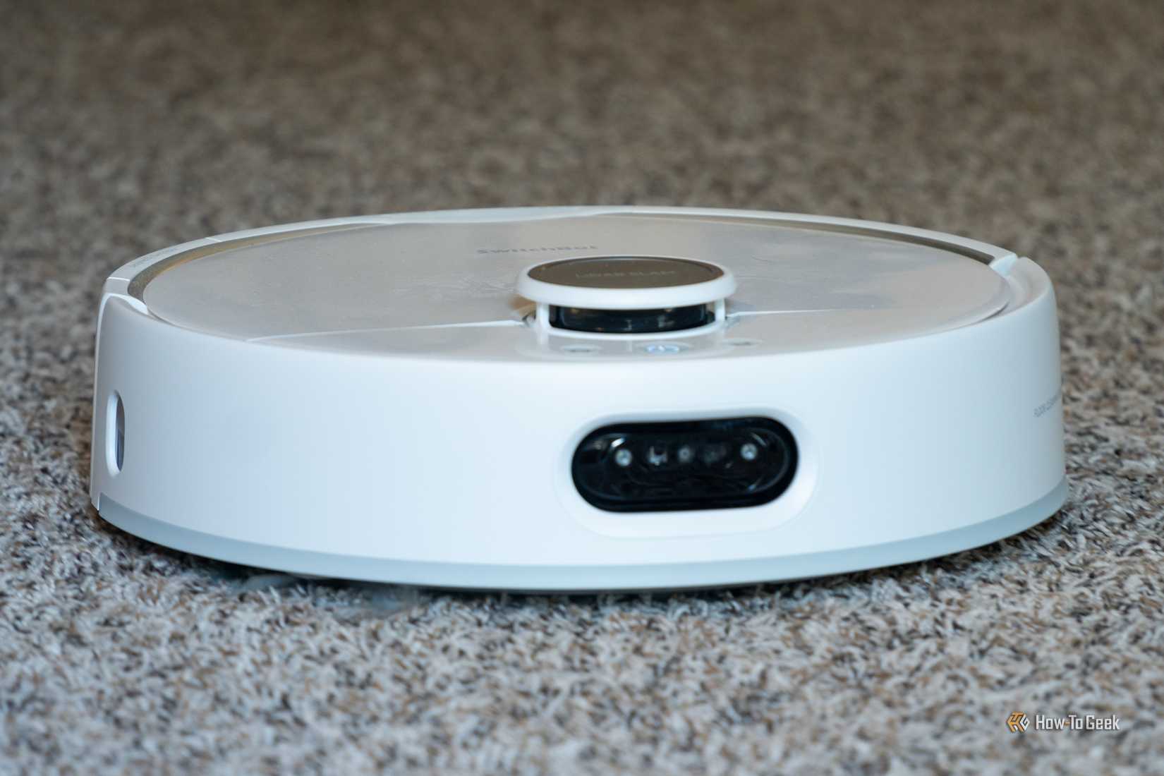 Switchbot S10 Review: This Robot Vacuum Empties and Refills Its Own Water
