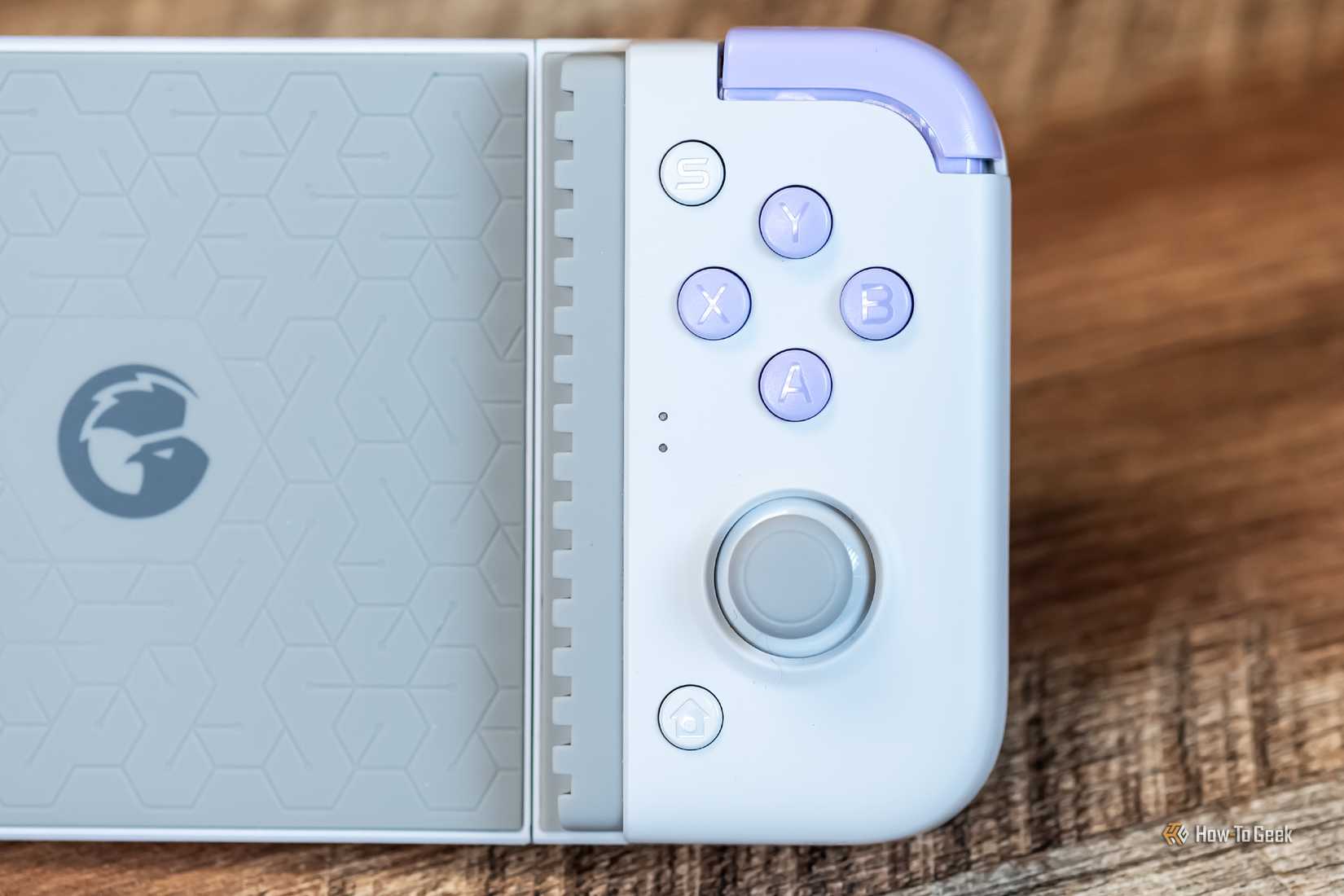 GameSir X2s Type-C Review: Big Hands Need Not Apply