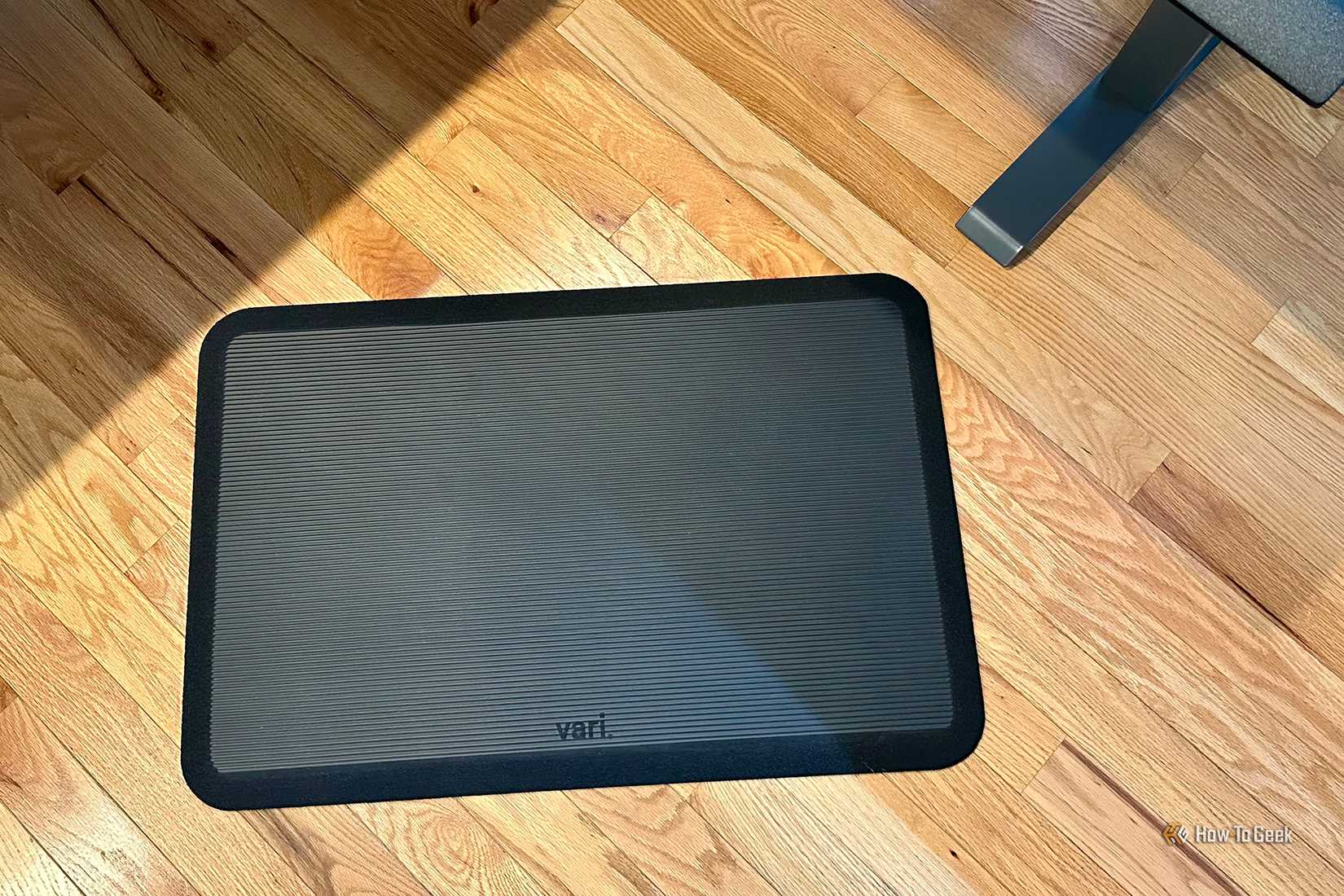 Vari L-Shape Electric Standing Desk Review: A Functional and Versatile ...