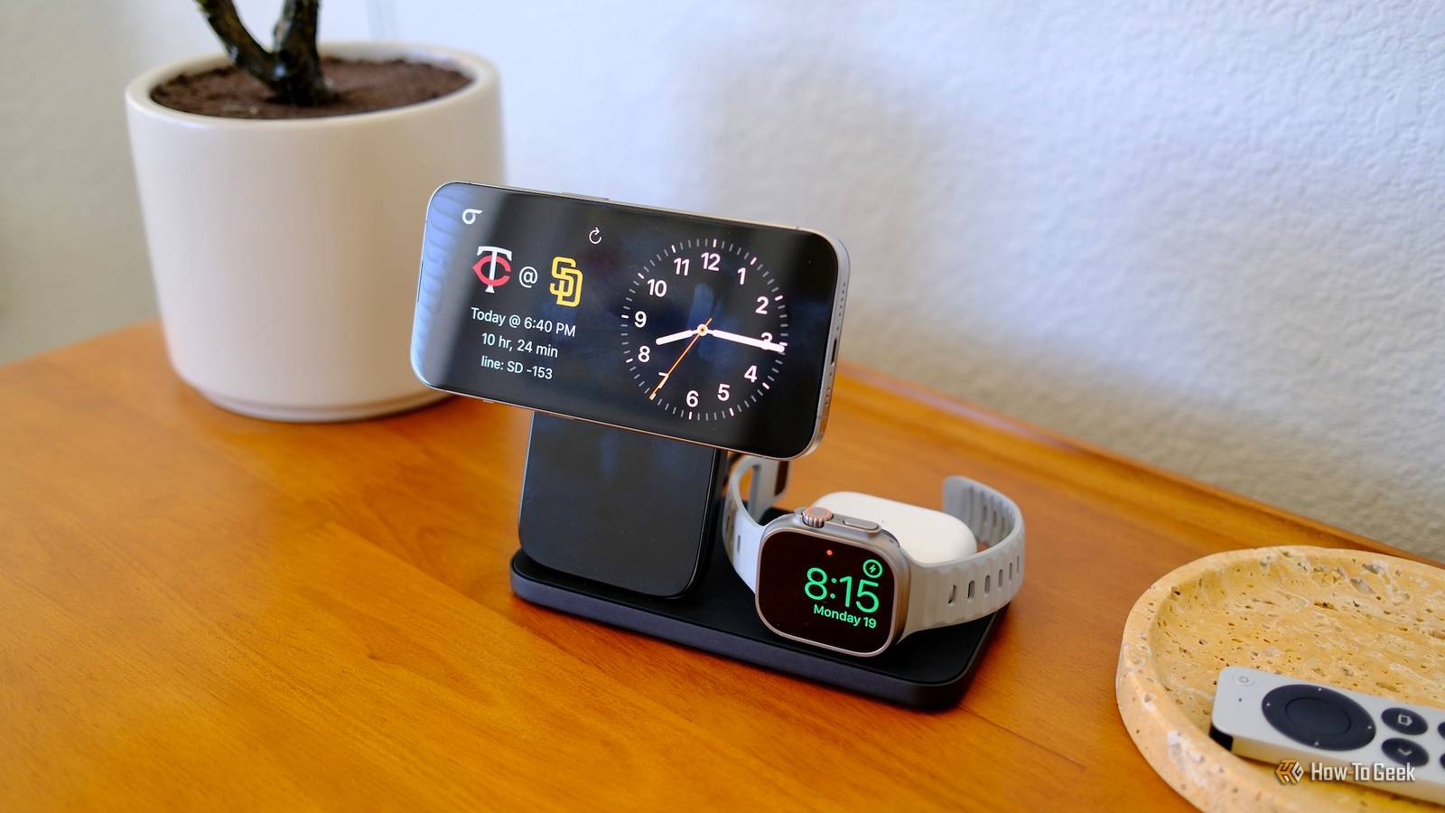 Nomad’s New Stand One Max Charger Embraces Qi2