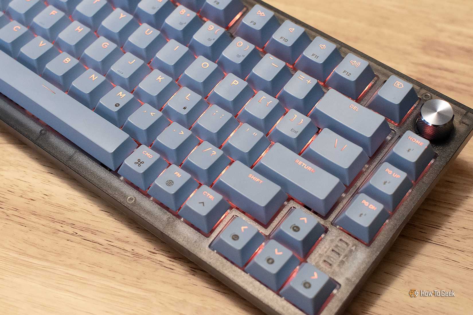 Why I’ll Take a Plastic Keyboard Over a Metal One Any Day