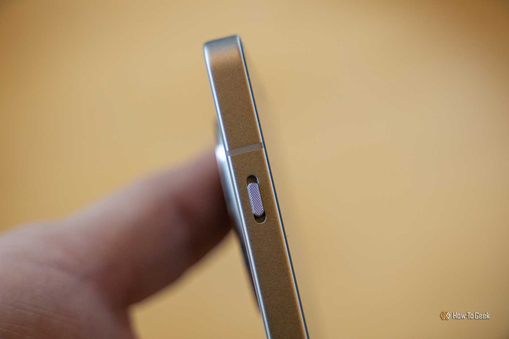 OnePlus 13R Review: The Almost No Compromises Smartphone