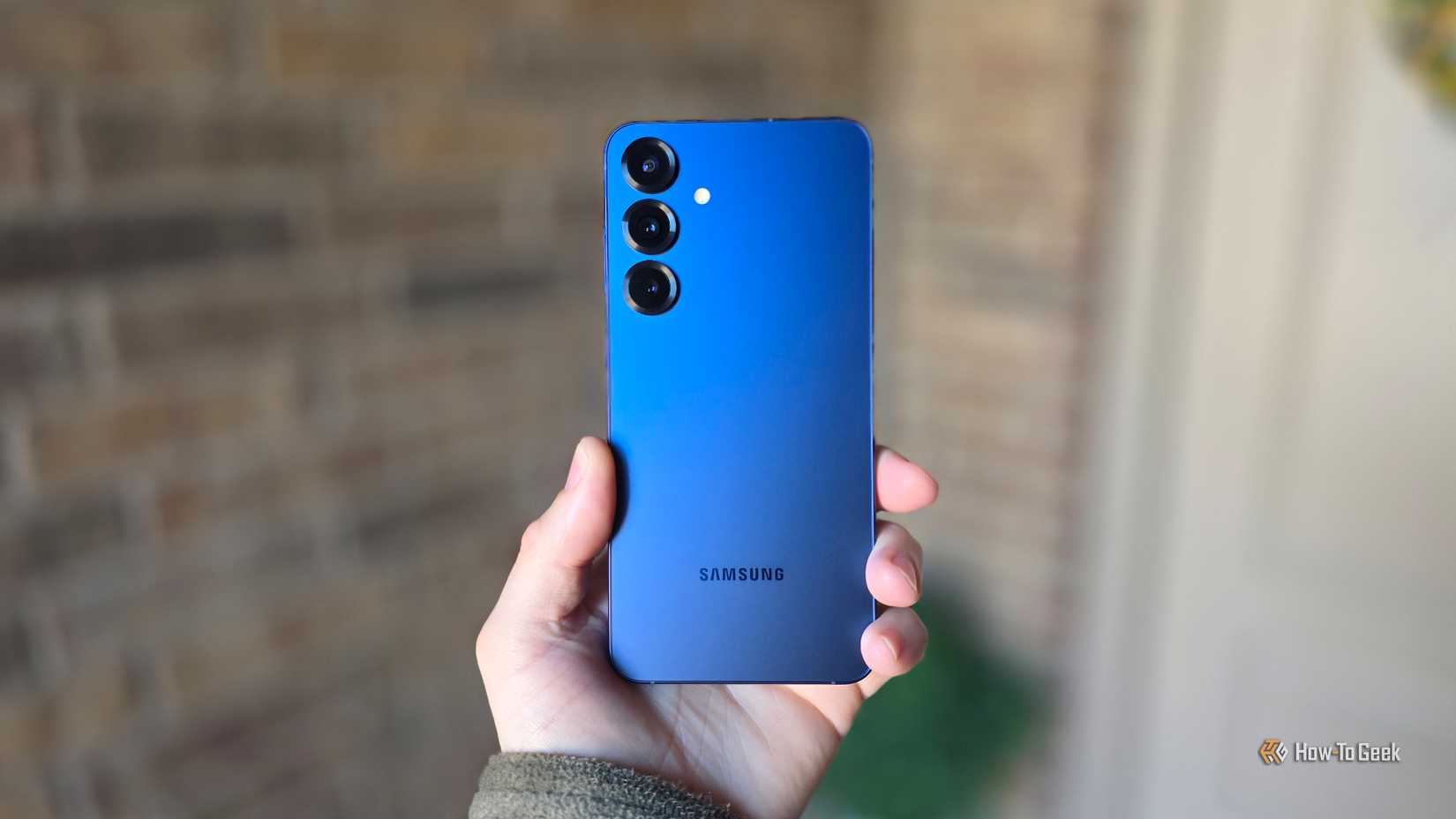 Samsung Galaxy S25+ Review: No Ultra, but Close Enough