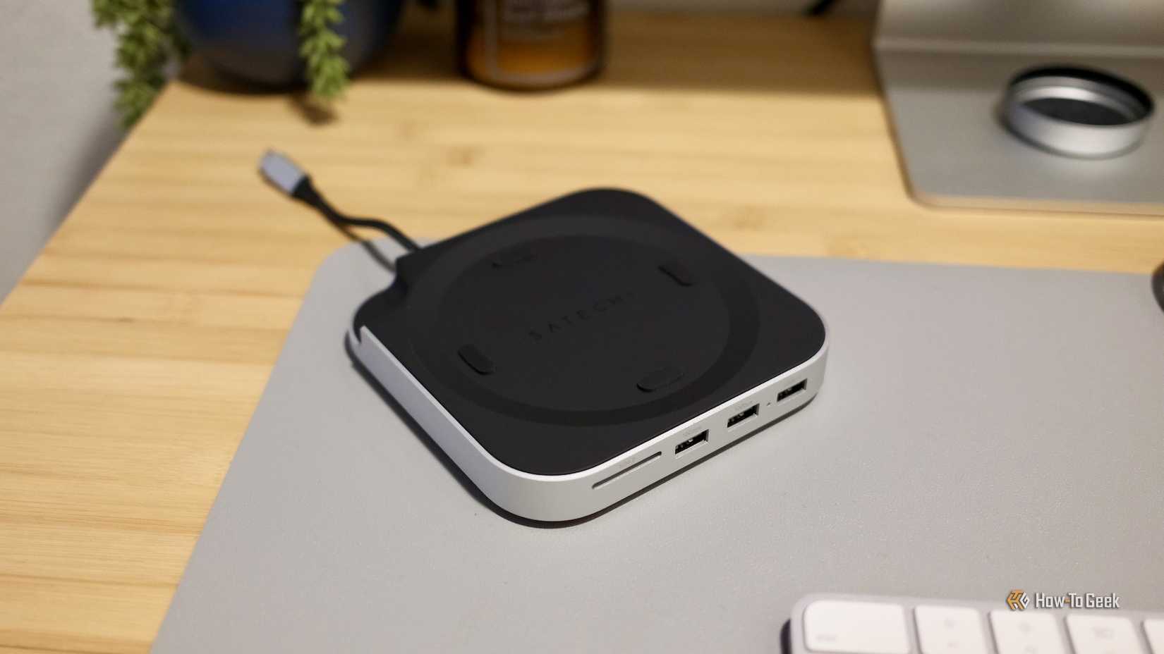 Satechi Mac Mini M4 Stand & Hub Review: Give Your Tiny Mac a Port Upgrade