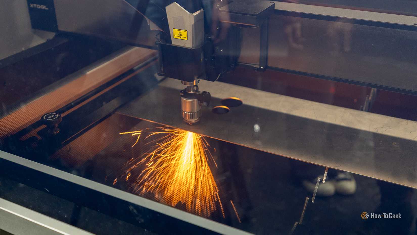 This is The Best Laser Cutter/Welder for a Hobby Shop That I’ve Ever Seen