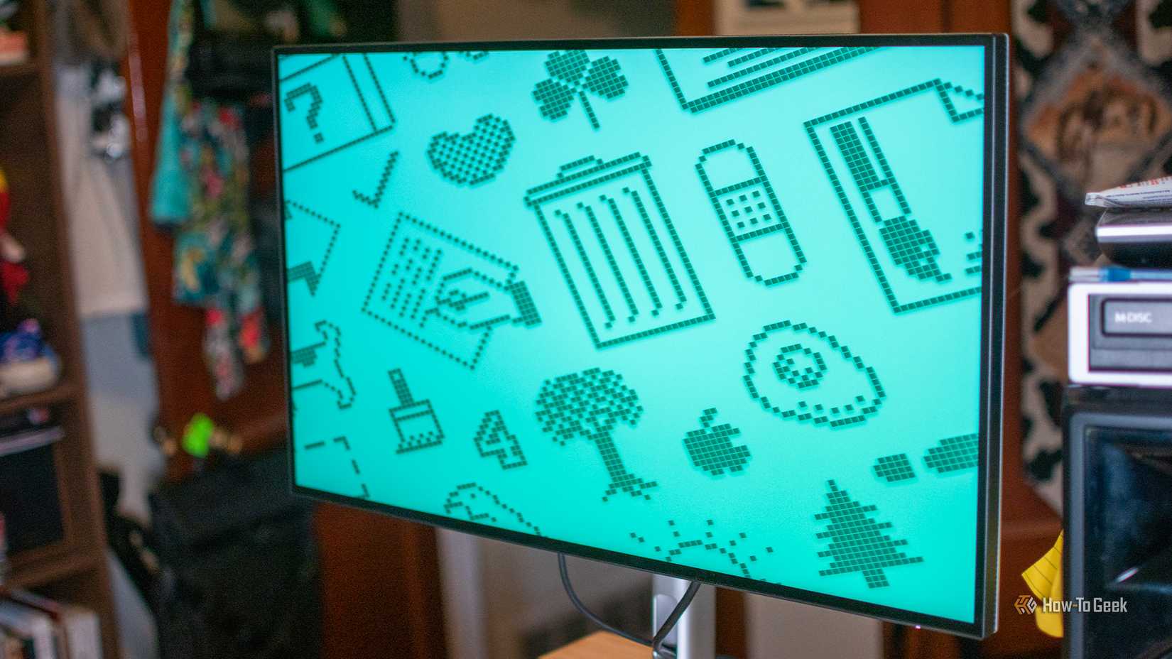 Dell UltraSharp 4K Thunderbolt Hub Monitor (U2725QE) Review: The Best ...