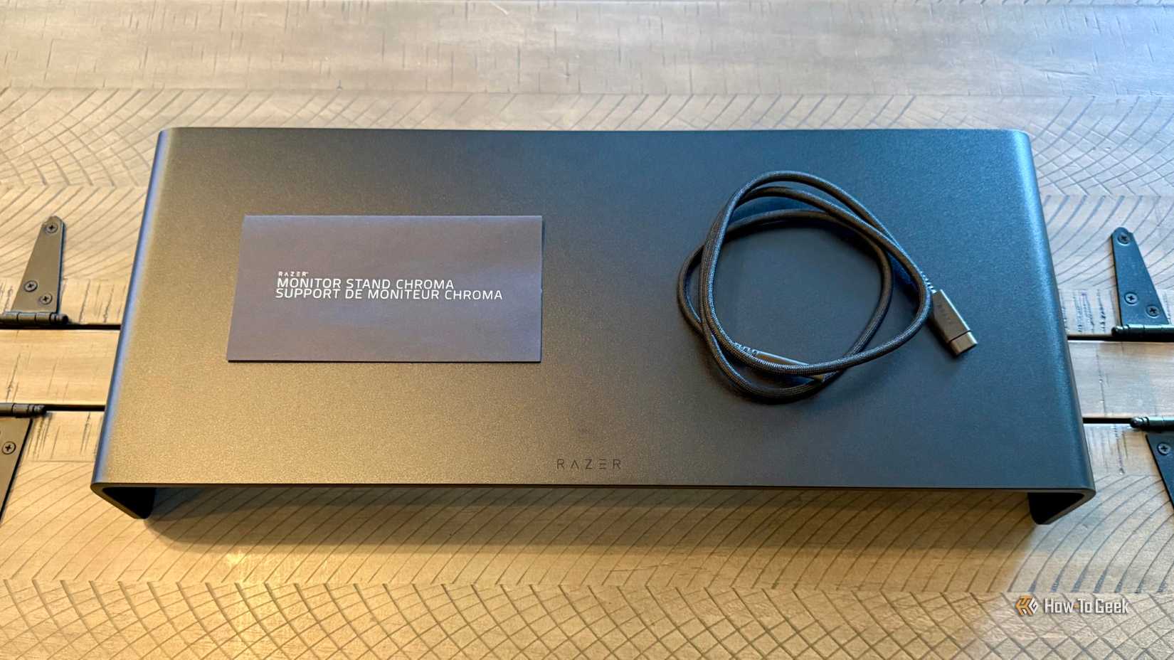 Razer Monitor Stand Chroma Review: Compact RGB Stand With 4-Port Hub