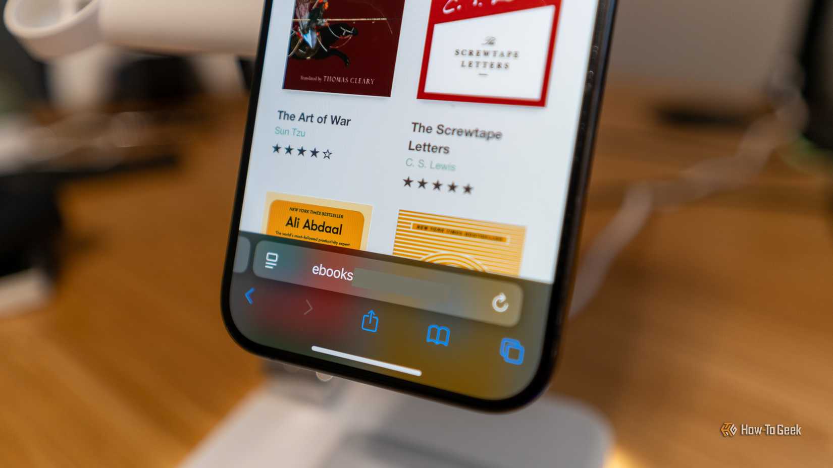 Give Your Self-Hosted Services Local Domain Names With This Pi-hole Trick
