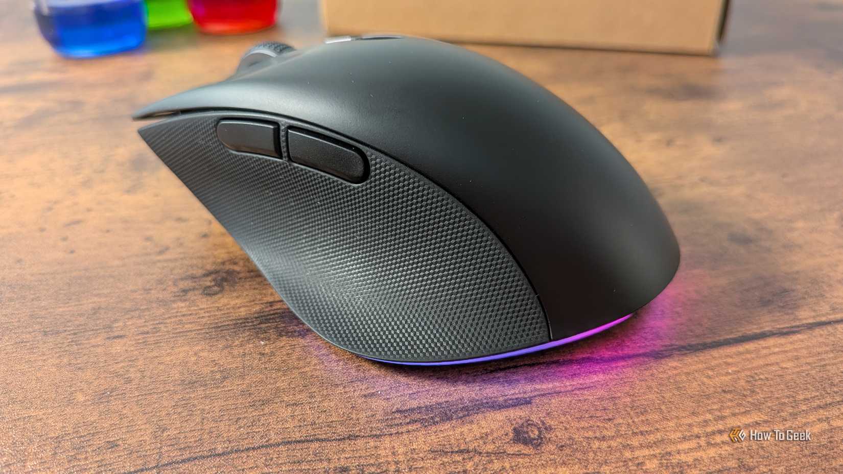 Razer Pro Click V2 Review: An Ergonomic Mouse That Makes Working and ...