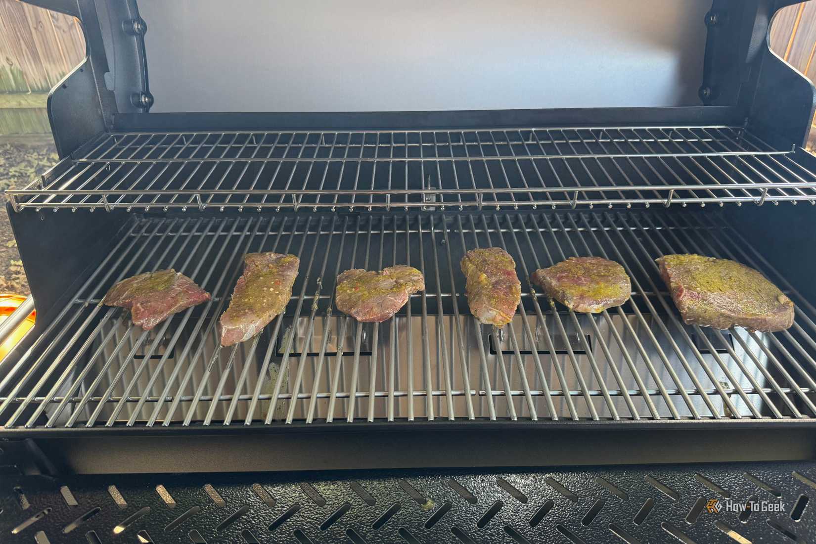 Weber Searwood 600 XL Pellet Grill Review: Everything You Need for a Perfect Cookout