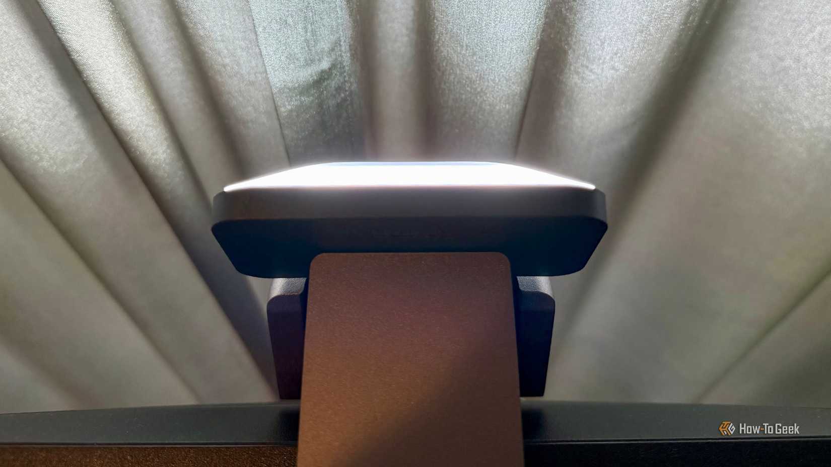 BenQ ScreenBar Halo 2 Review: Front and Rear Monitor Light with ...