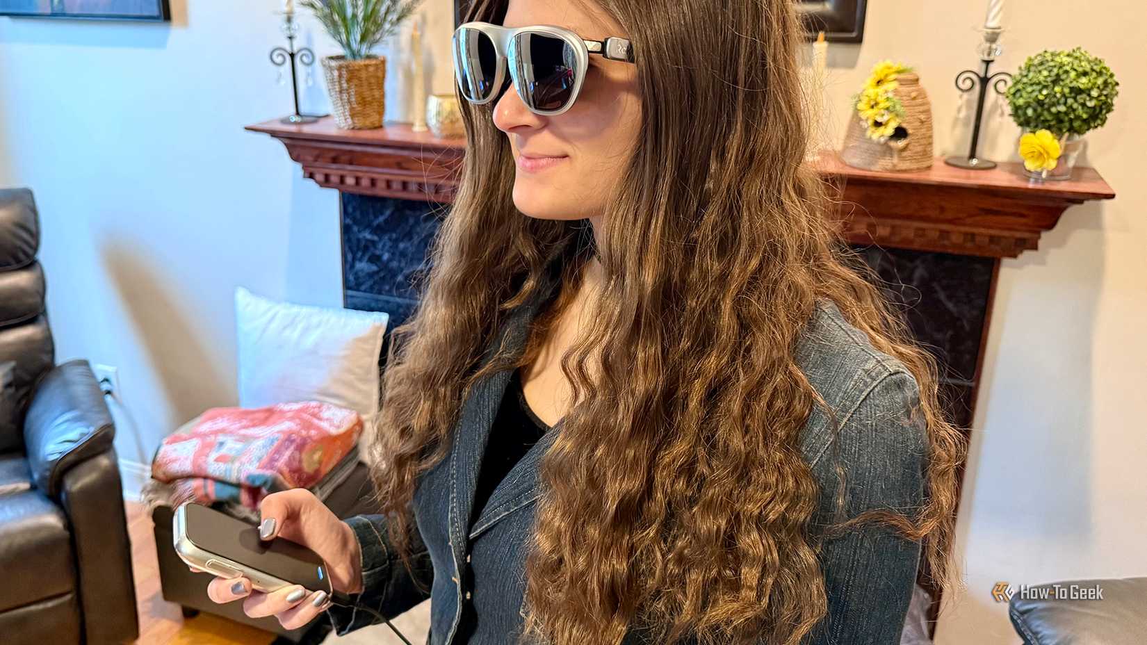 Rokid AR Spatial Review: A 300-inch Interactive Virtual Display Experience