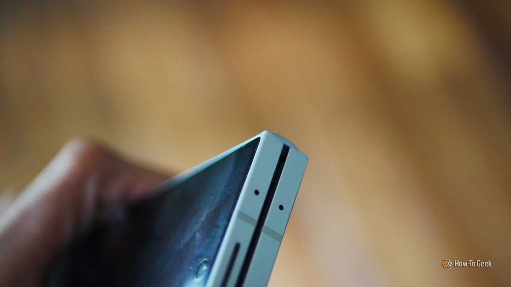 Foldable Phones: 1-Year Durability Test Reveals Surprising Results