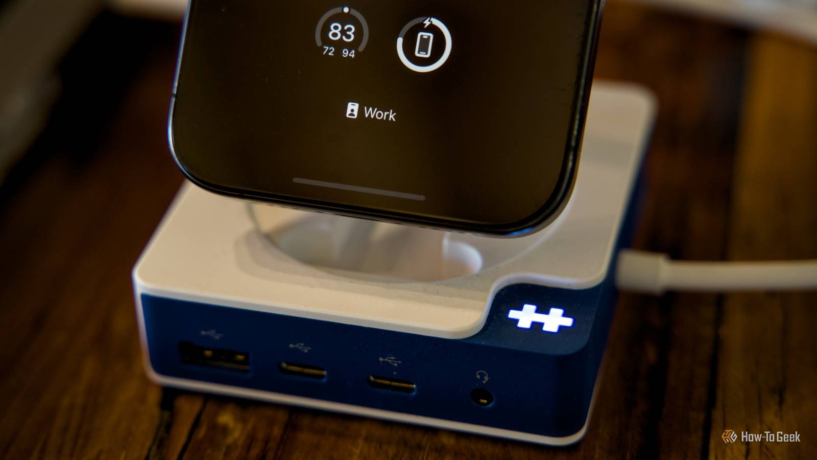Hyper HyperDrive Flex MagCharge USB-C Hub Review: Wireless Charging Is ...