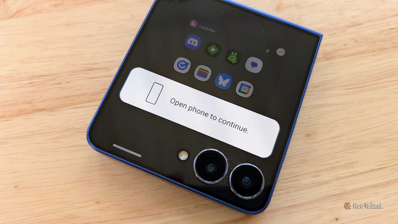 Samsung Galaxy Z Flip 7 Review: Almost Fixed