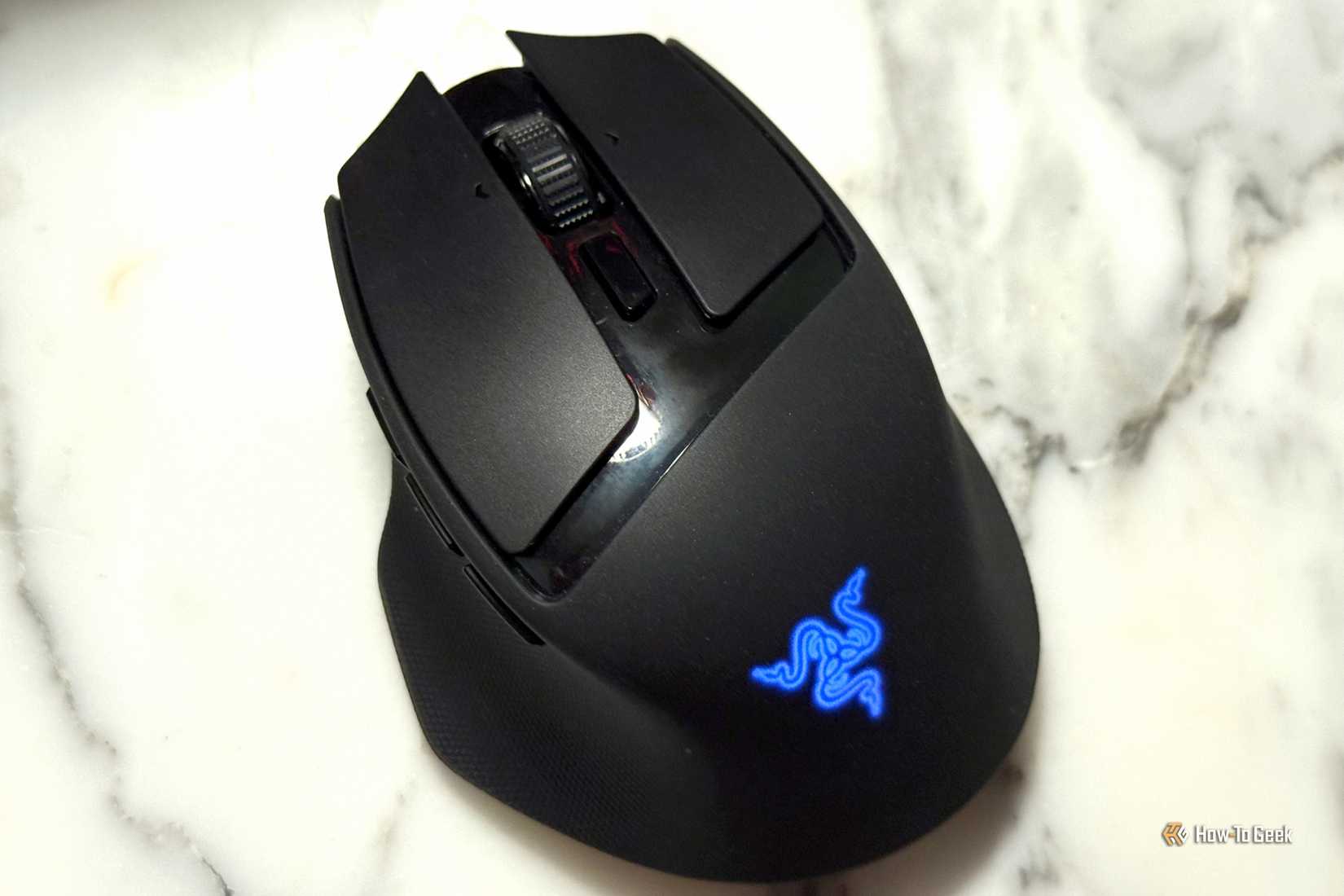 Razer Basilisk Mobile Review: Too Expensive for a Portable Mouse