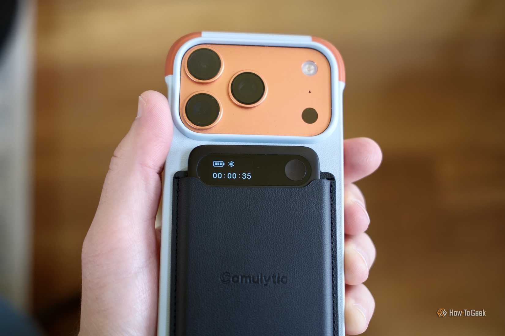 Comulytic Note Pro review: A thin AI voice recorder that wants to close ...